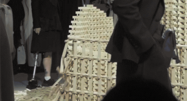 The man in a shell, China by ARCHIEE - 谷德设计网