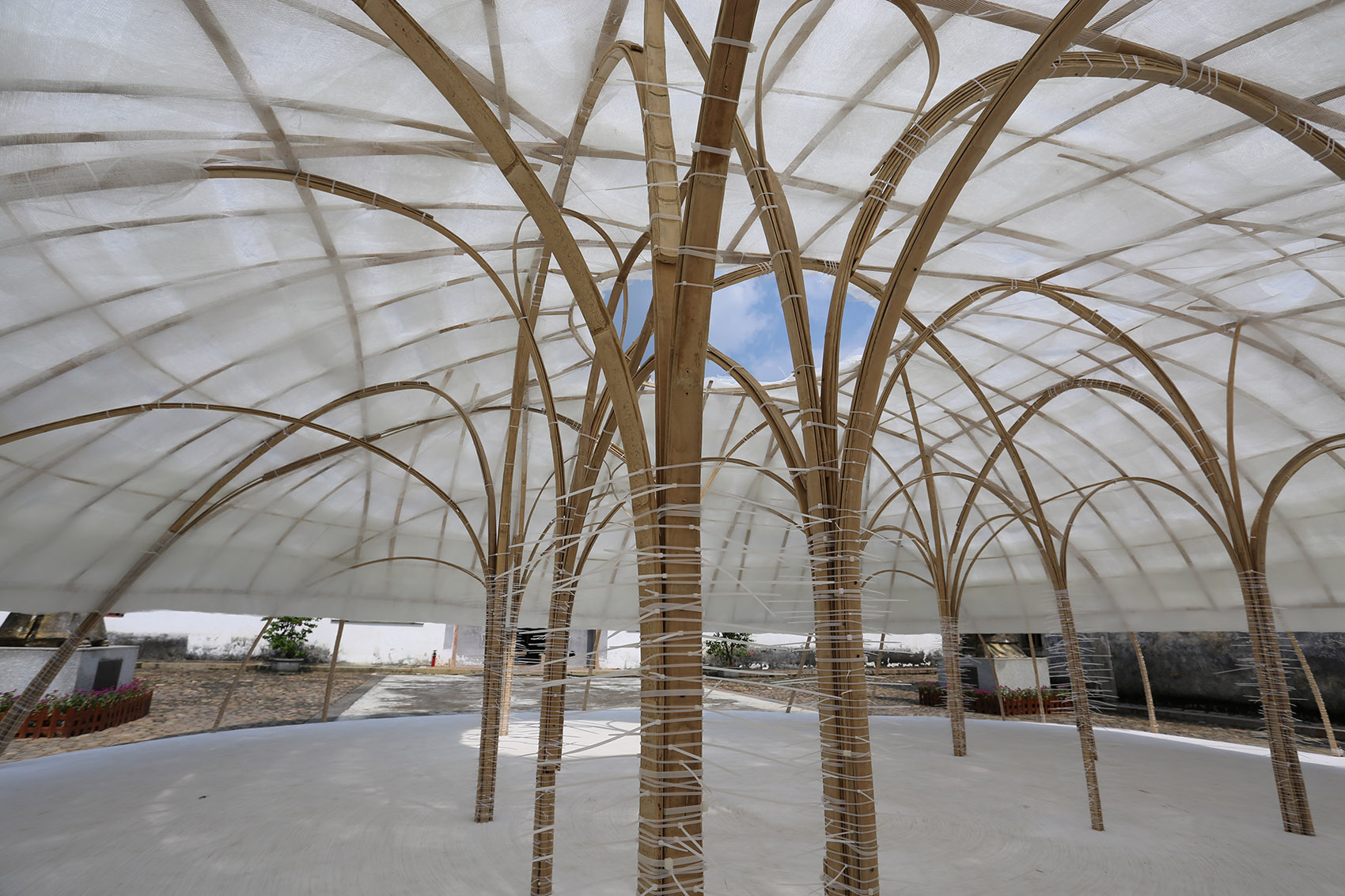 Moon Hut, China by Deve Build - 谷德设计网