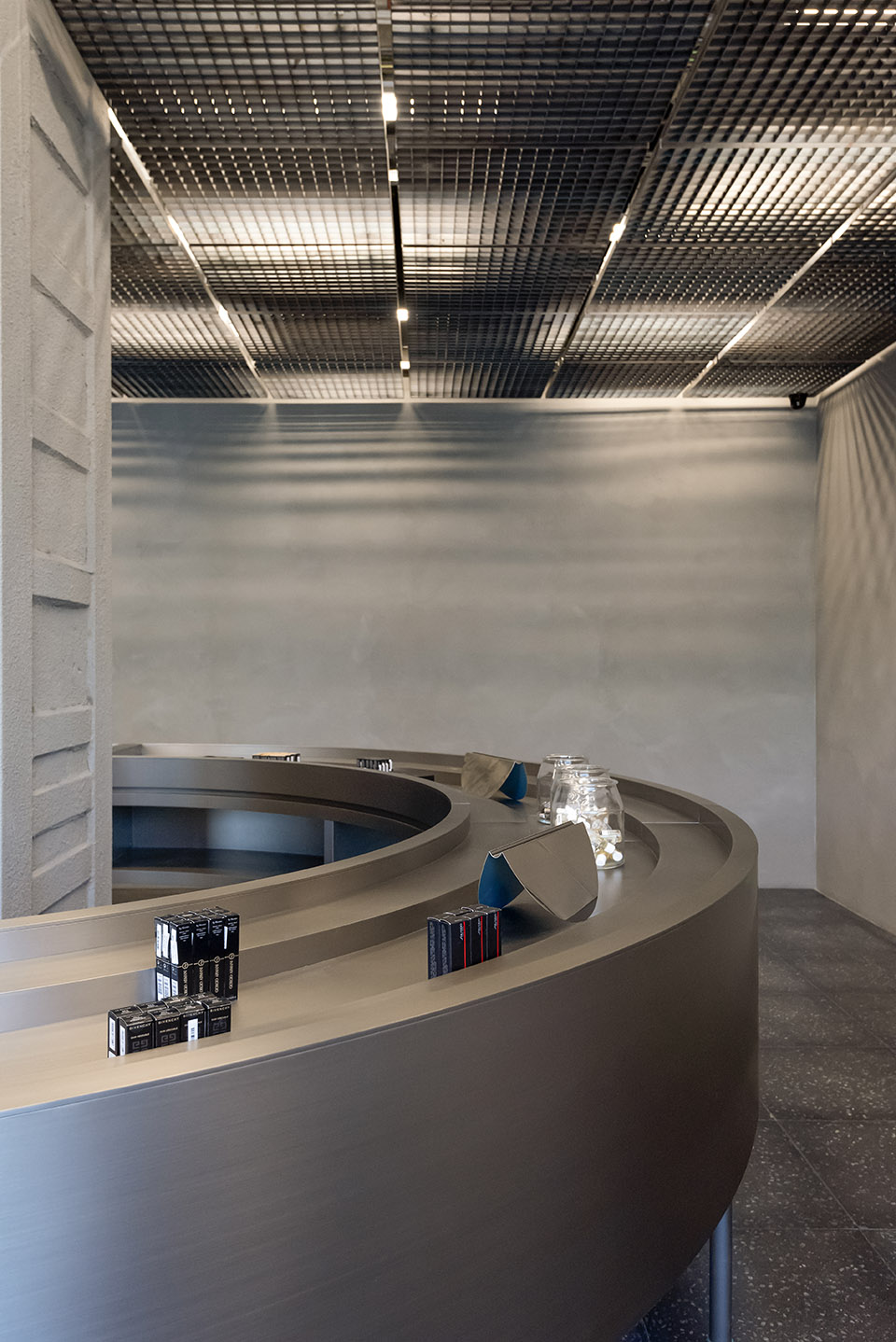 HARMAY cosmetics retail store, China by AIM Architecture - 谷德设计网