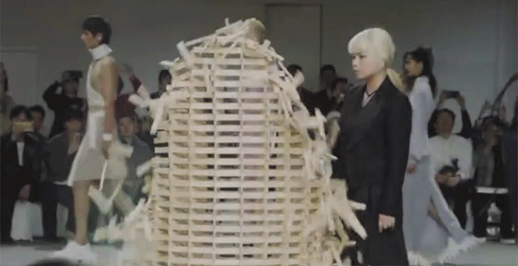 The man in a shell, China by ARCHIEE - 谷德设计网