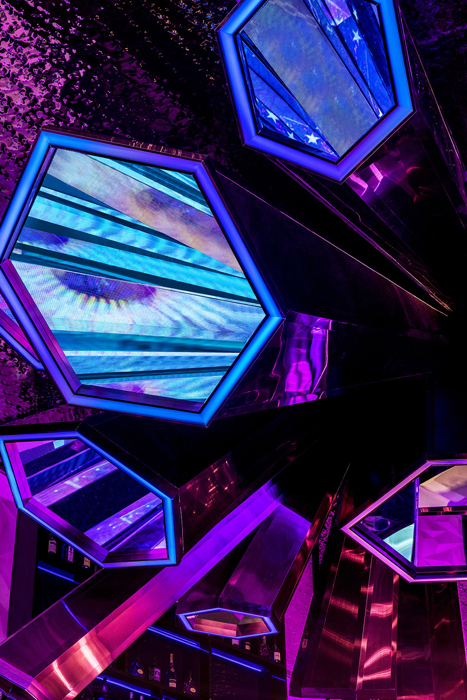 Tian Yue KTV, China by SPACE³ INTERIOR DESIGN - 谷德设计网