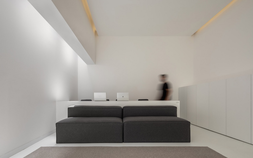 HW-STUDIO Office by HW-STUDIO - 谷德设计网