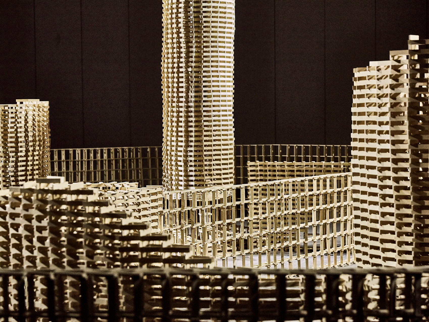 The man in a shell, China by ARCHIEE - 谷德设计网