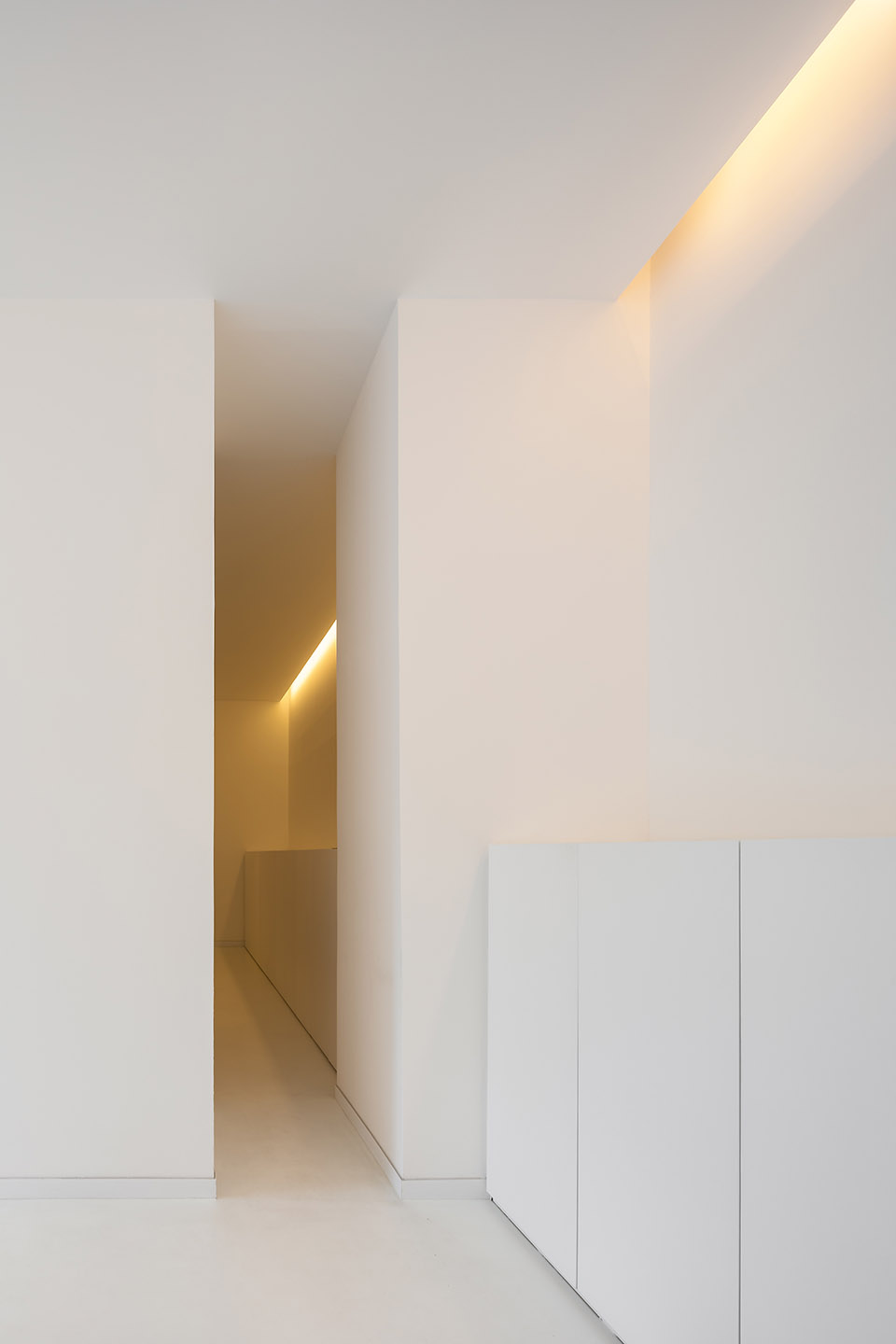 HW-STUDIO Office by HW-STUDIO - 谷德设计网