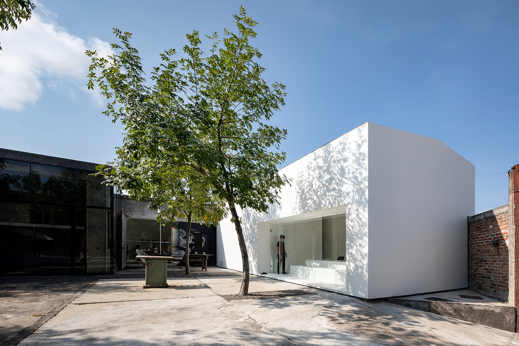 HW-STUDIO Office by HW-STUDIO - 谷德设计网