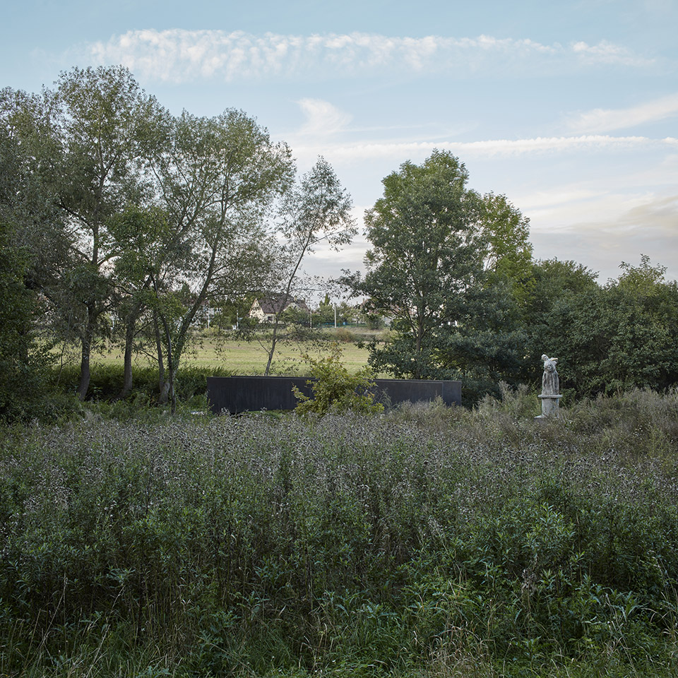 Bridge over the Dřetovice stream by Ondřej Císler and Petr Tej - 谷德设计网
