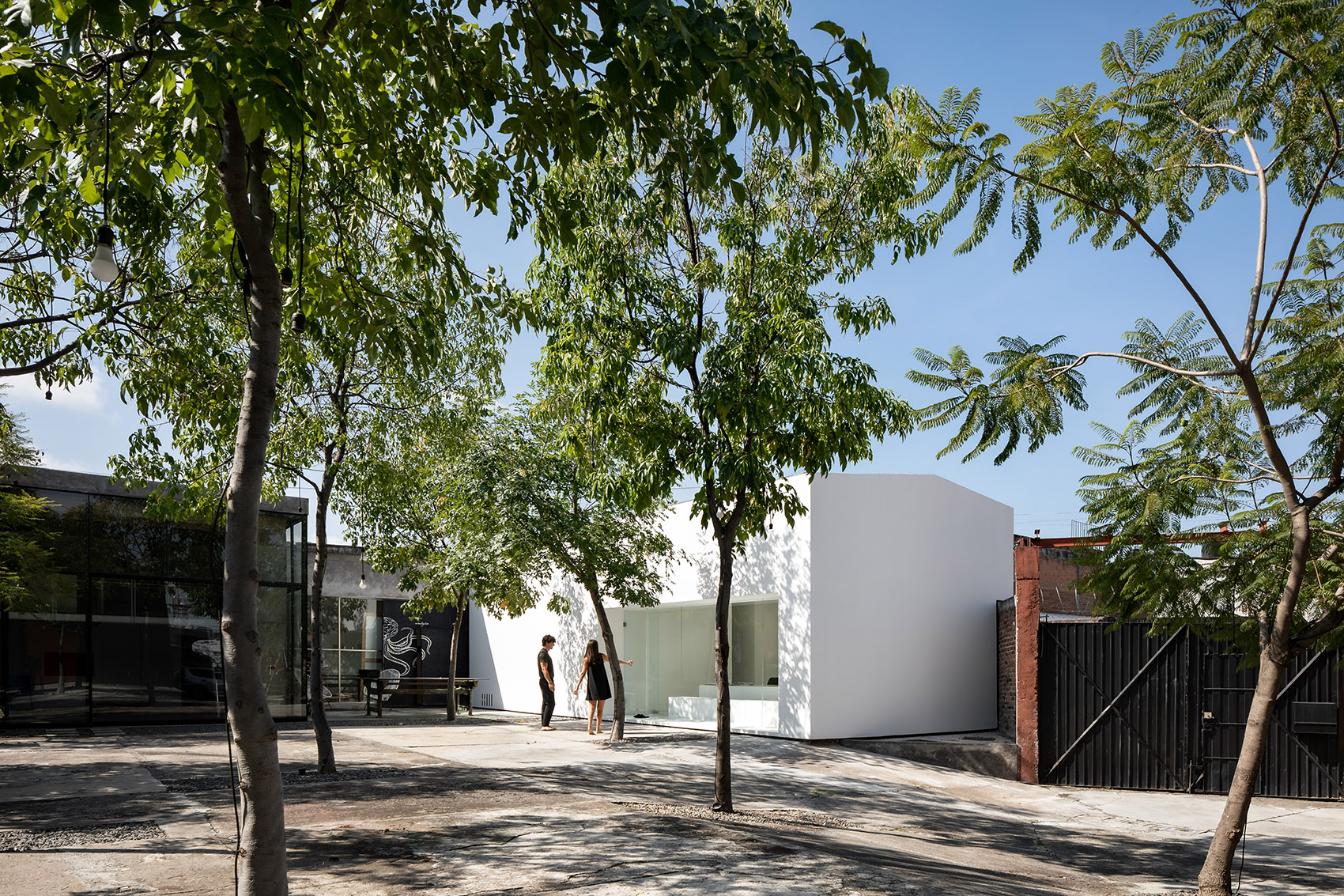 HW-STUDIO Office by HW-STUDIO - 谷德设计网