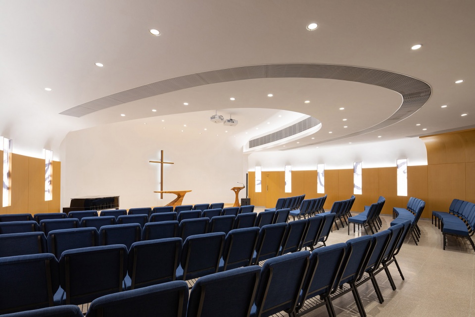 Wesleyan House Methodist International Church by Rocco Design ...