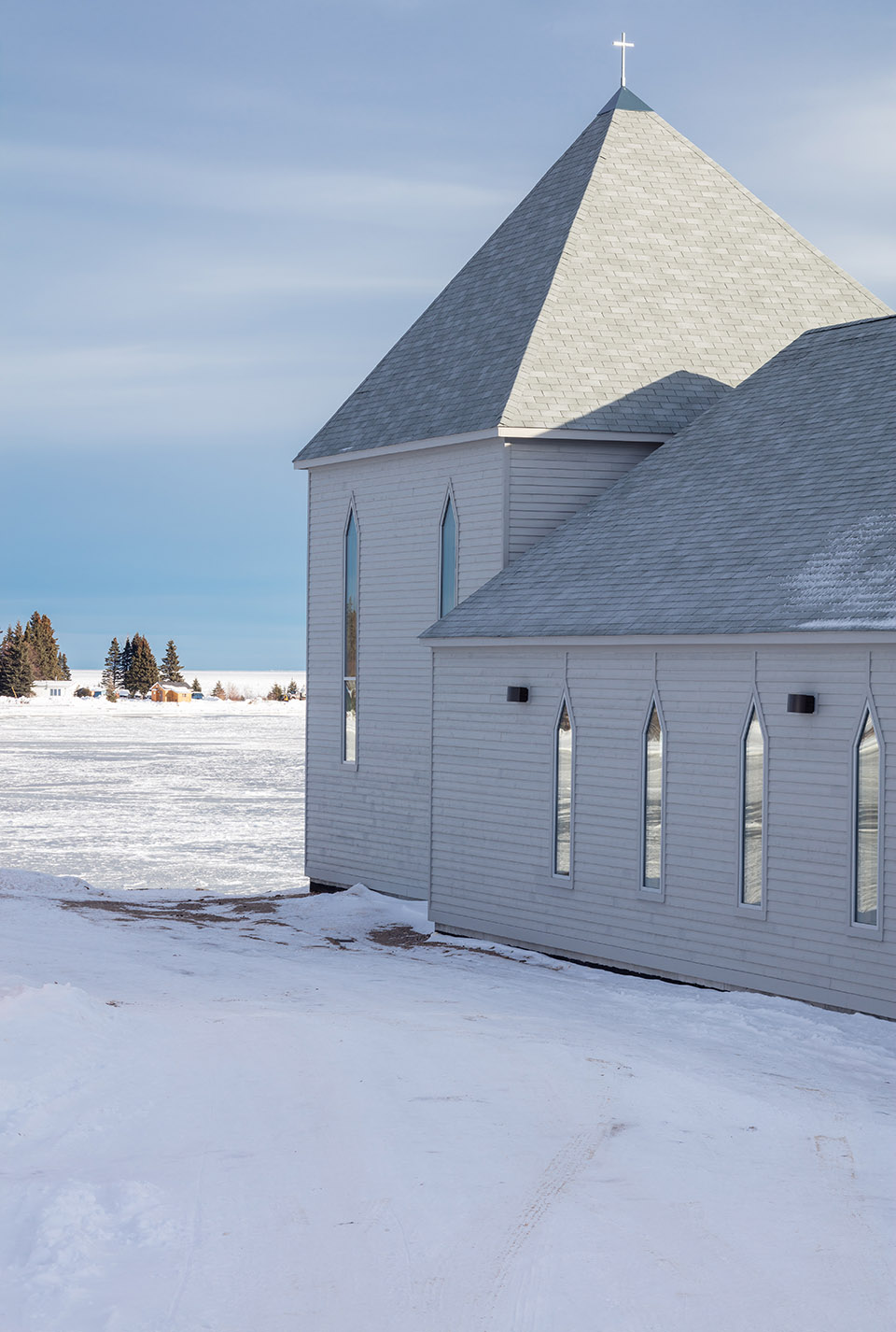 Our Lady of the Snows Church by Woodford Sheppard Architecture - 谷德设计网