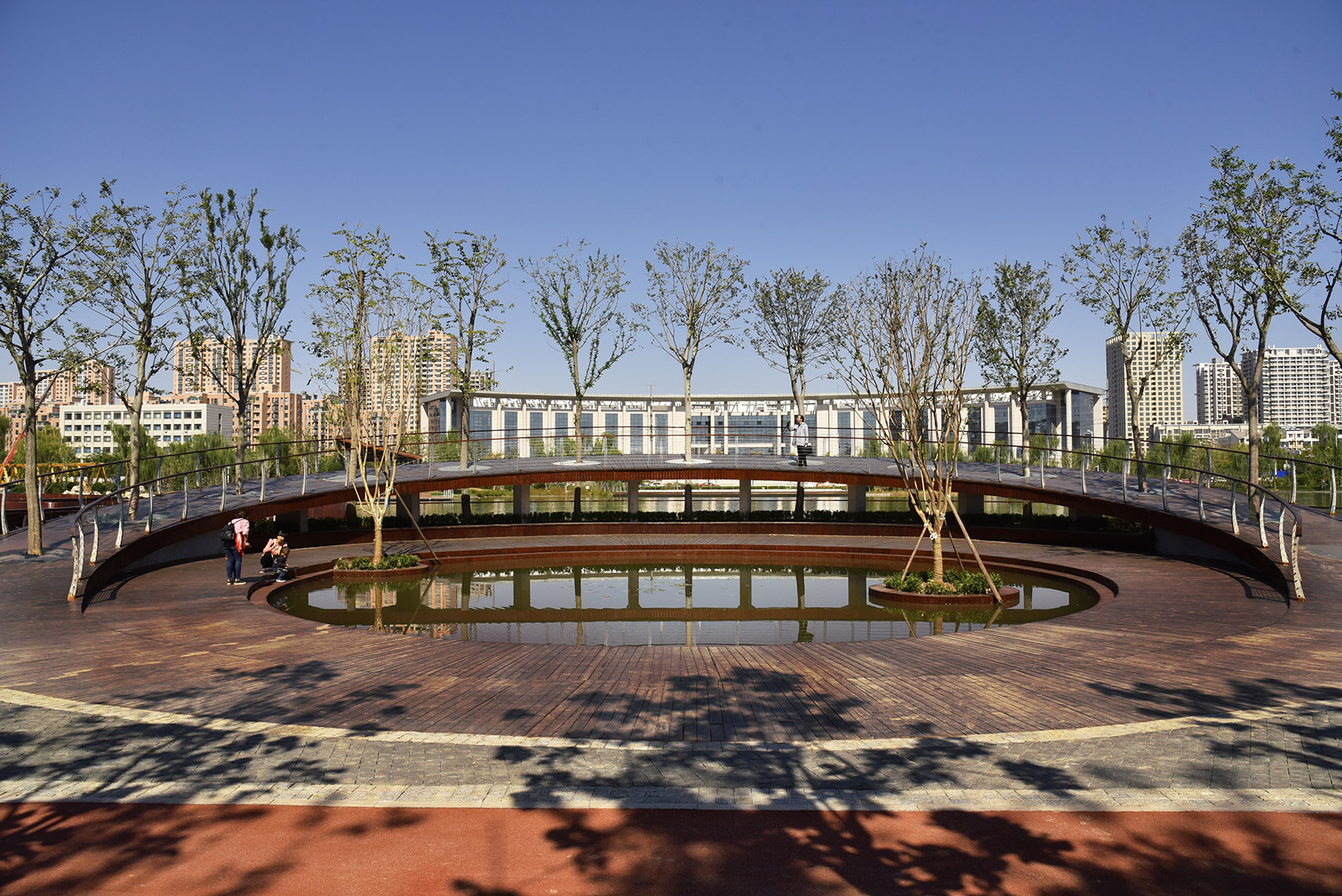 Water Platform of Anlan Lake Park – Tree Loop, China by Folie Architecture - 谷德设计网