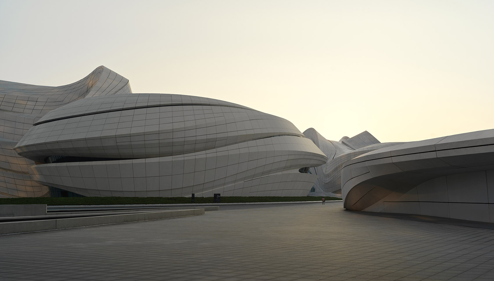Changsha Meixihu International Culture & Arts Centre by Zaha Hadid ...