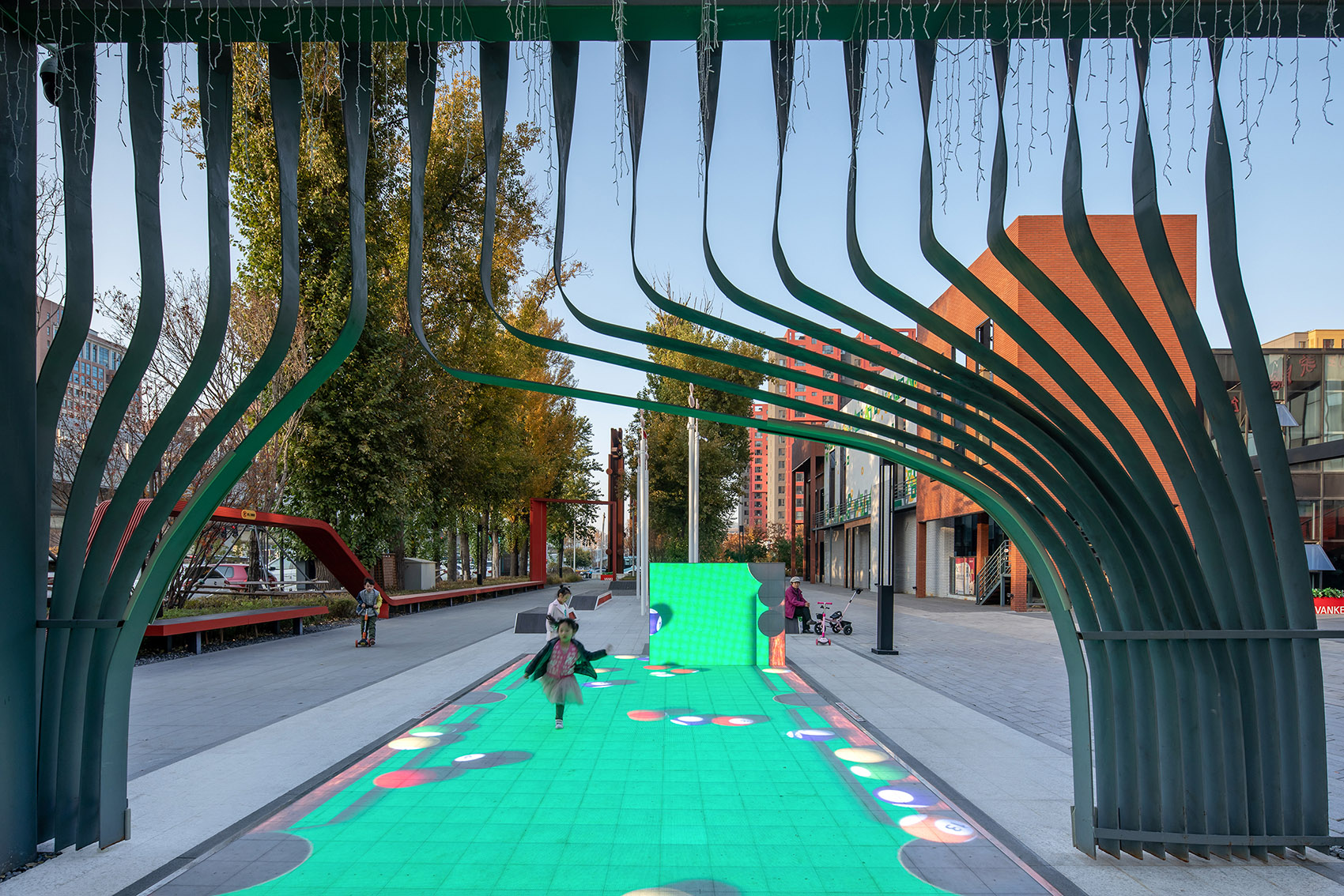 Vanke Lanshan Community Pocket Park, China by Partner Design Studio - 谷德设计网