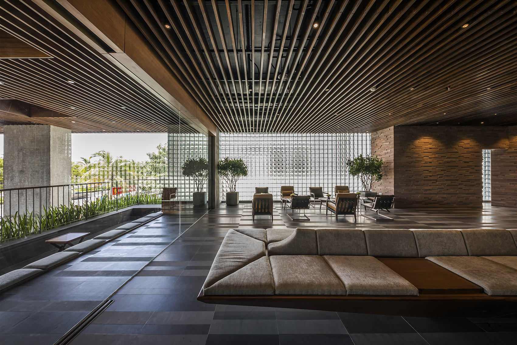 Chicland Hotel Danang by VTN Architects - 谷德设计网