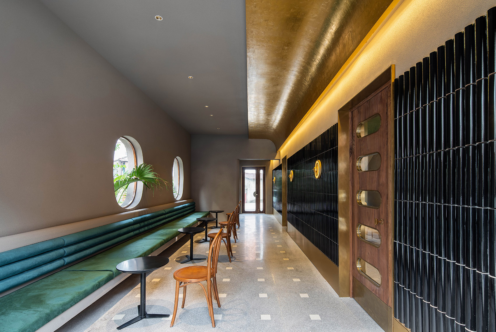 MOBIUS photography base, China by Mountain Soil Interior Design - 谷德设计网