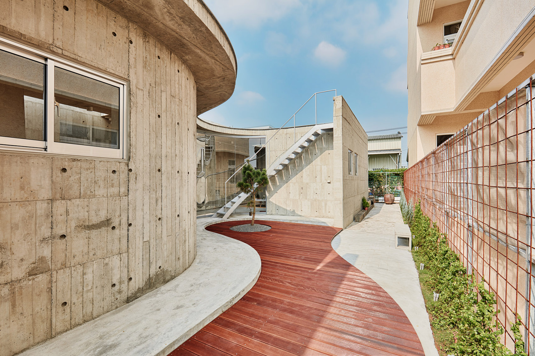 IN / House, Taiwan by Fieldevo Design Studio - 谷德设计网