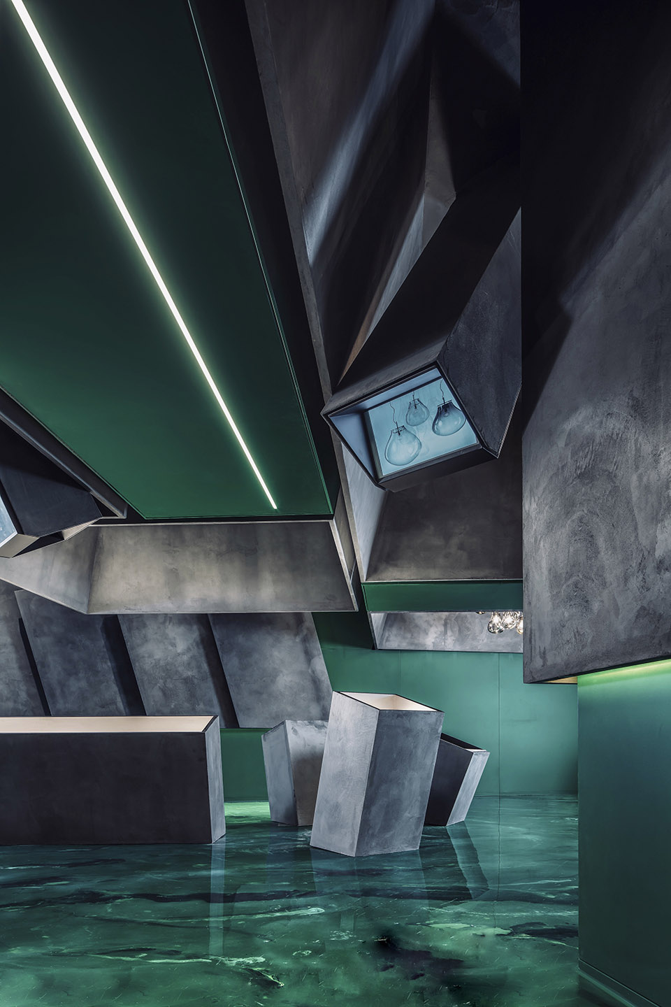 Zhongshan Lupard Lighting Flagship Store, China by CUN DESIGN - 谷德设计网