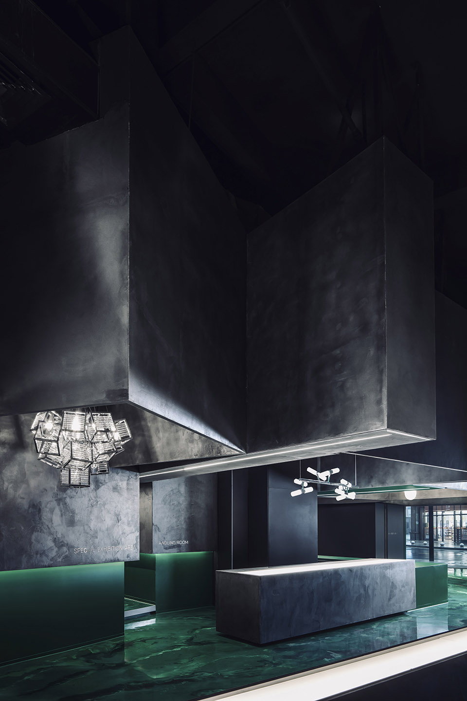 Zhongshan Lupard Lighting Flagship Store, China by CUN DESIGN - 谷德设计网