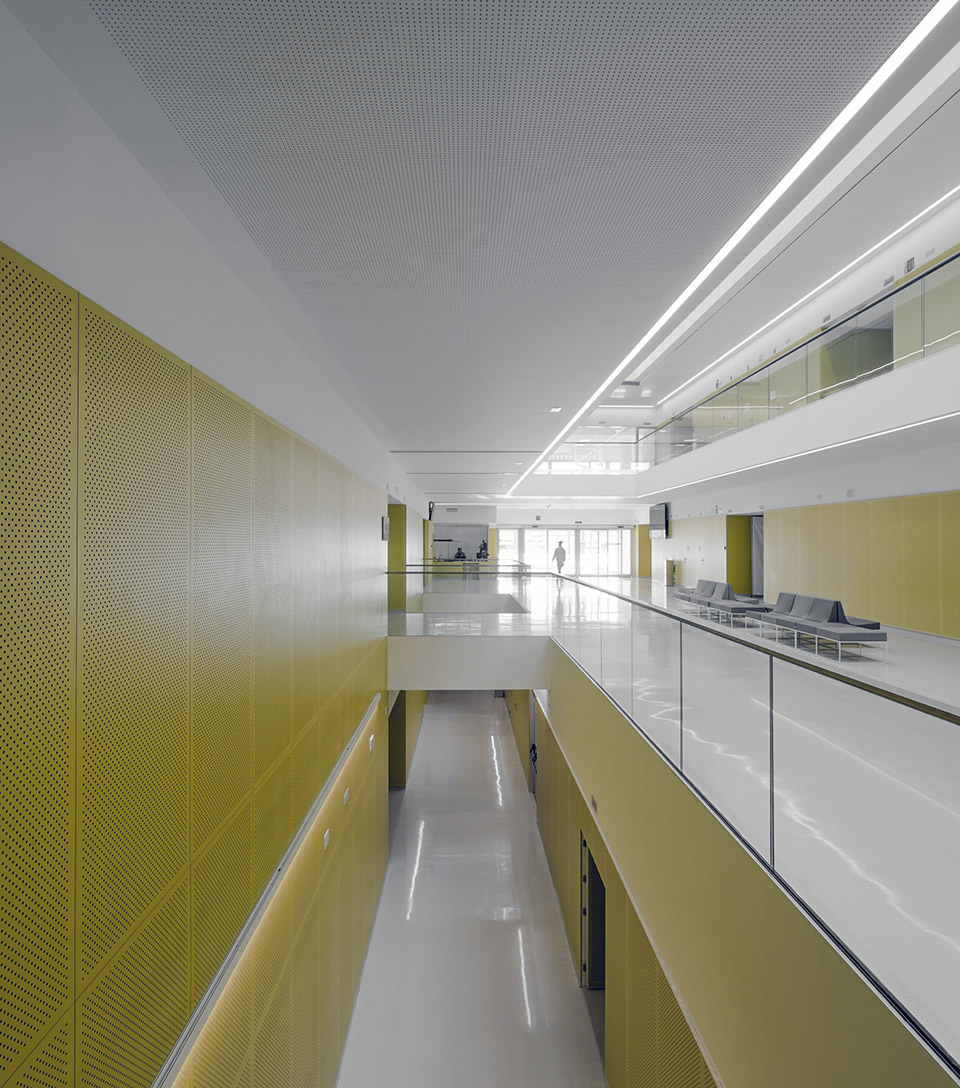 Osuna University School by UNIA ARQUITECTOS - 谷德设计网