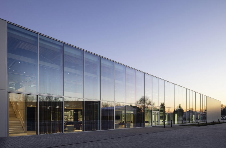 The Brunner Innovation Factory by HENN - 谷德设计网