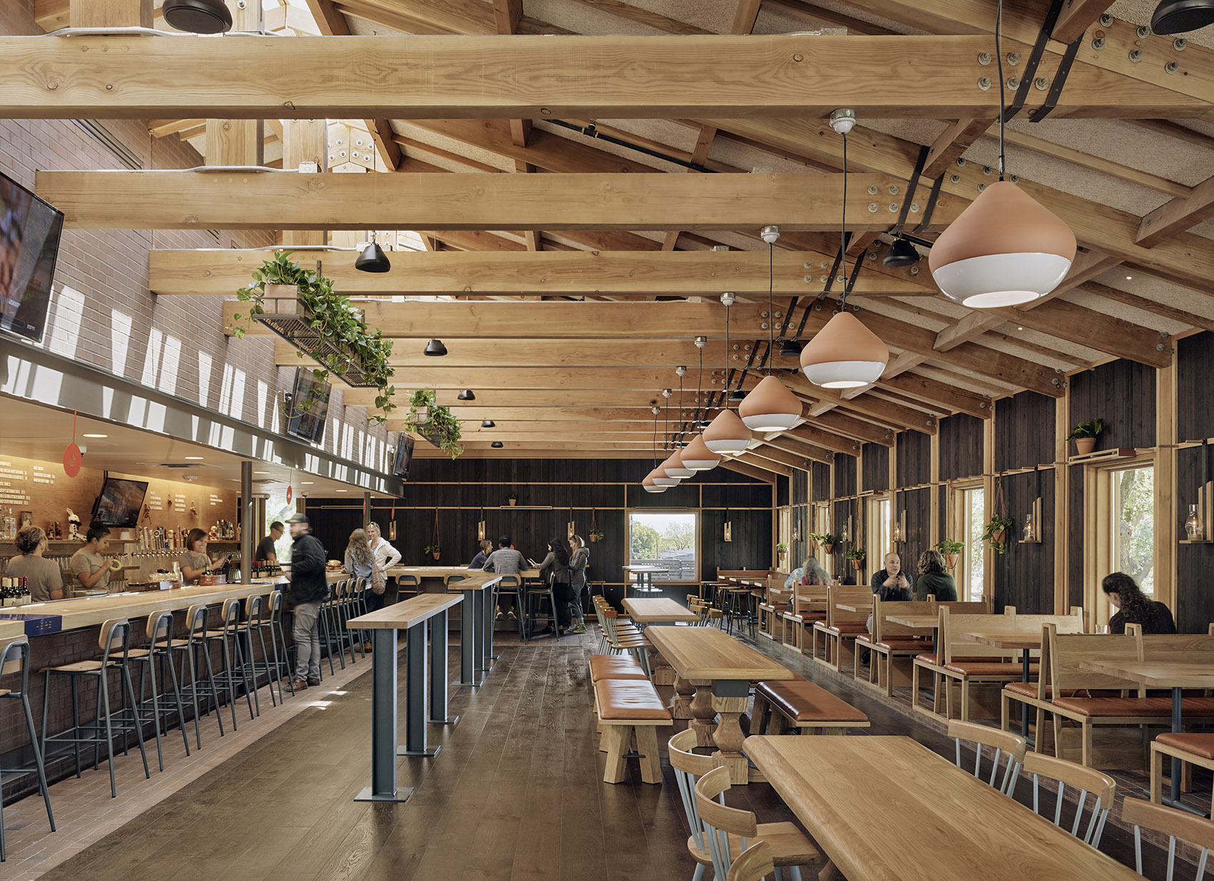 Loro by Ste. Marie Art and Design - 谷德设计网