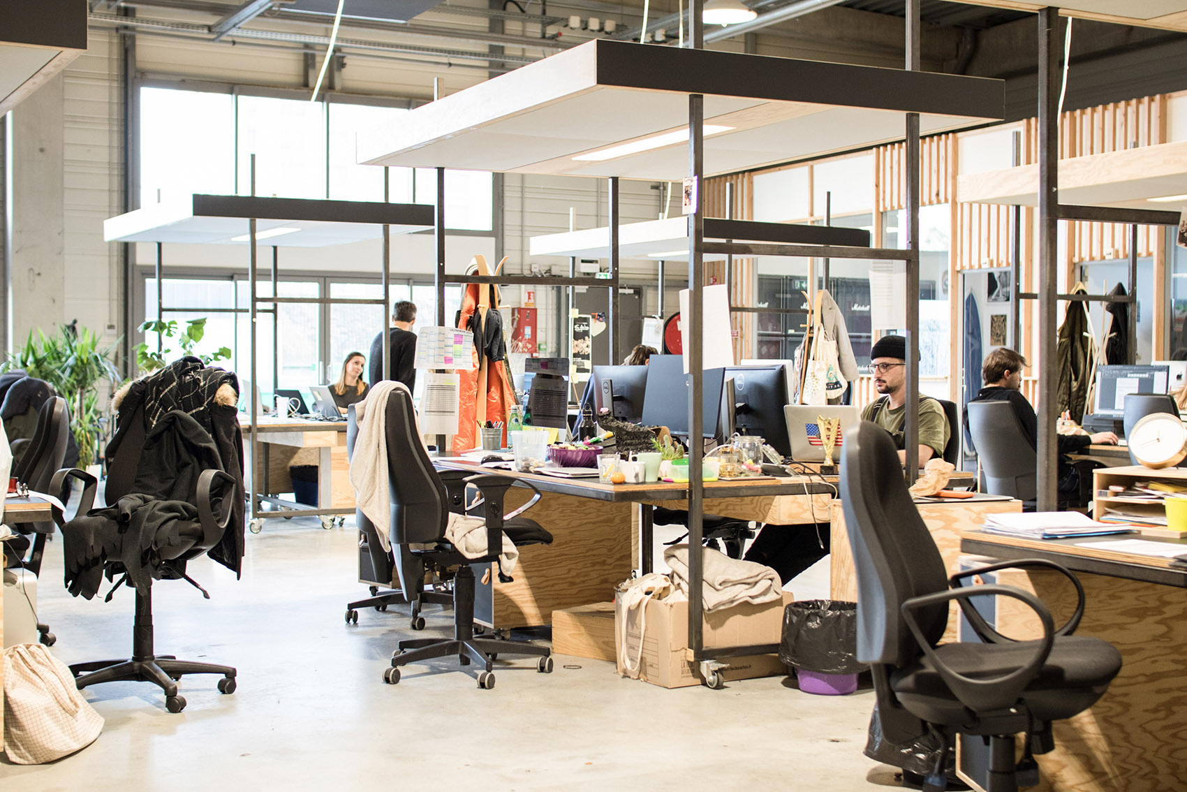 Côte Ouest new office by Collective Parenthese - 谷德设计网