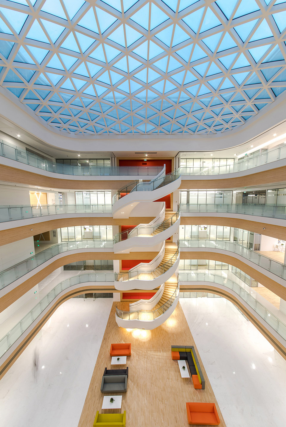 Huawei Nanjing Research & Development Center, China by AECOM - 谷德设计网