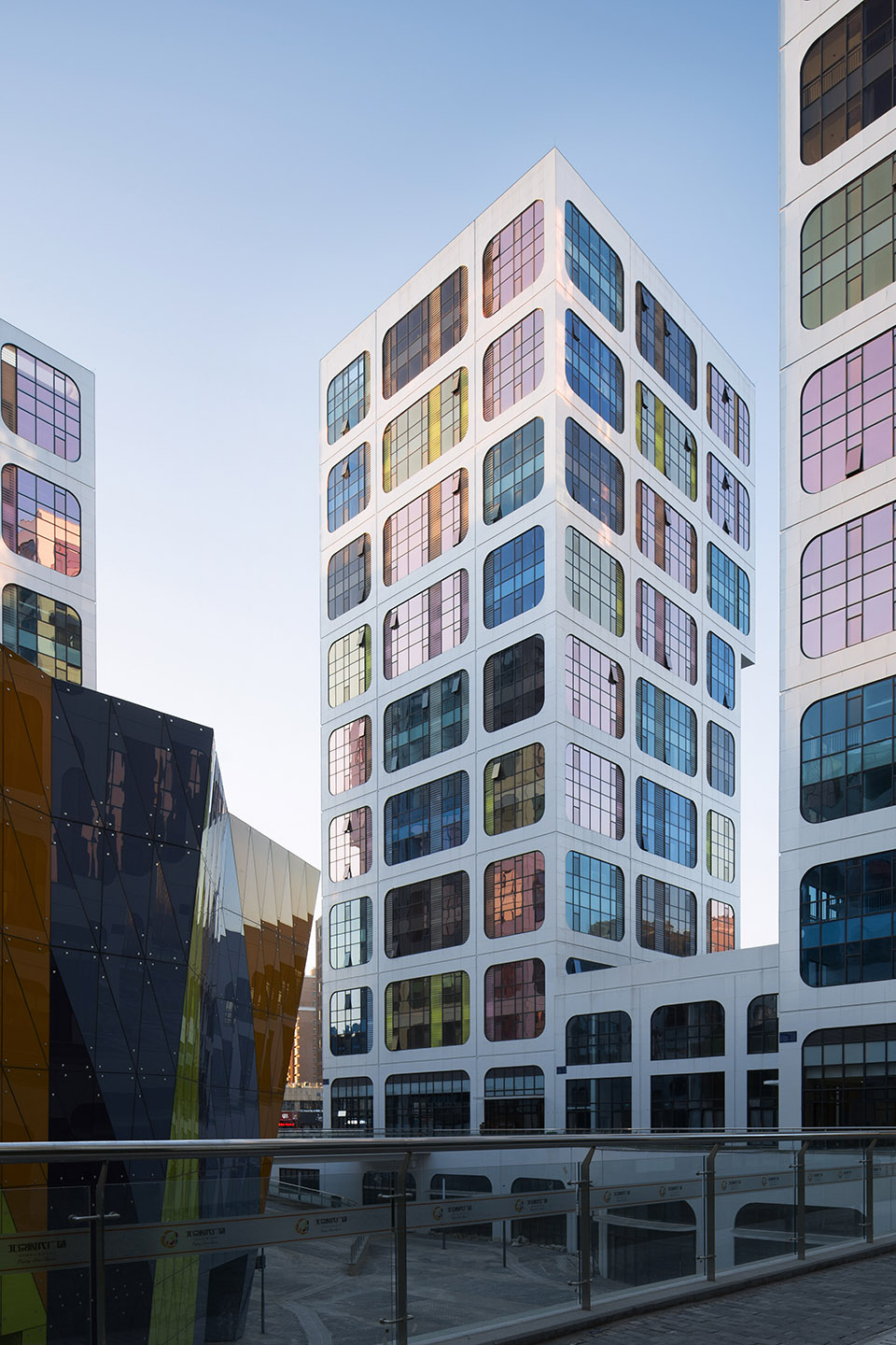 Beijing Times Square, China by NEXT architects - 谷德设计网