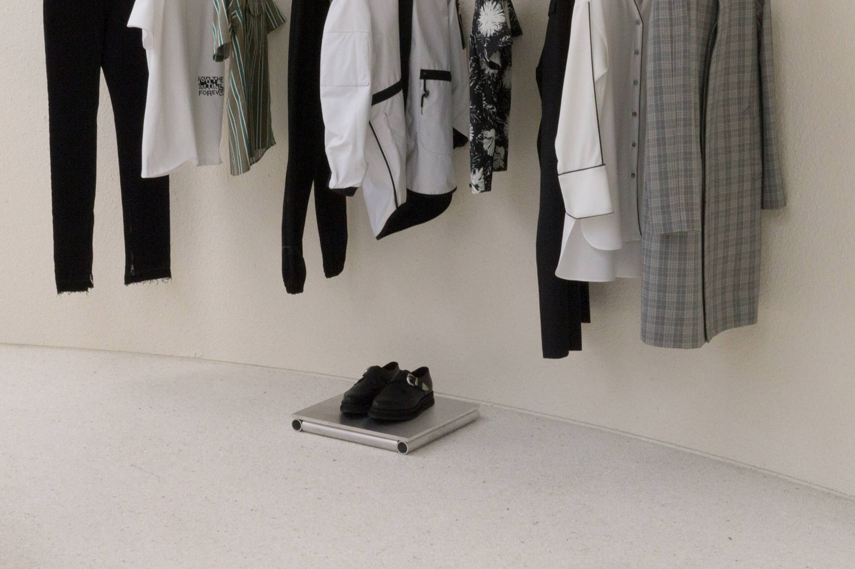 Andersson Bell Flagship Store by Creative Studio Unravel - 谷德设计网