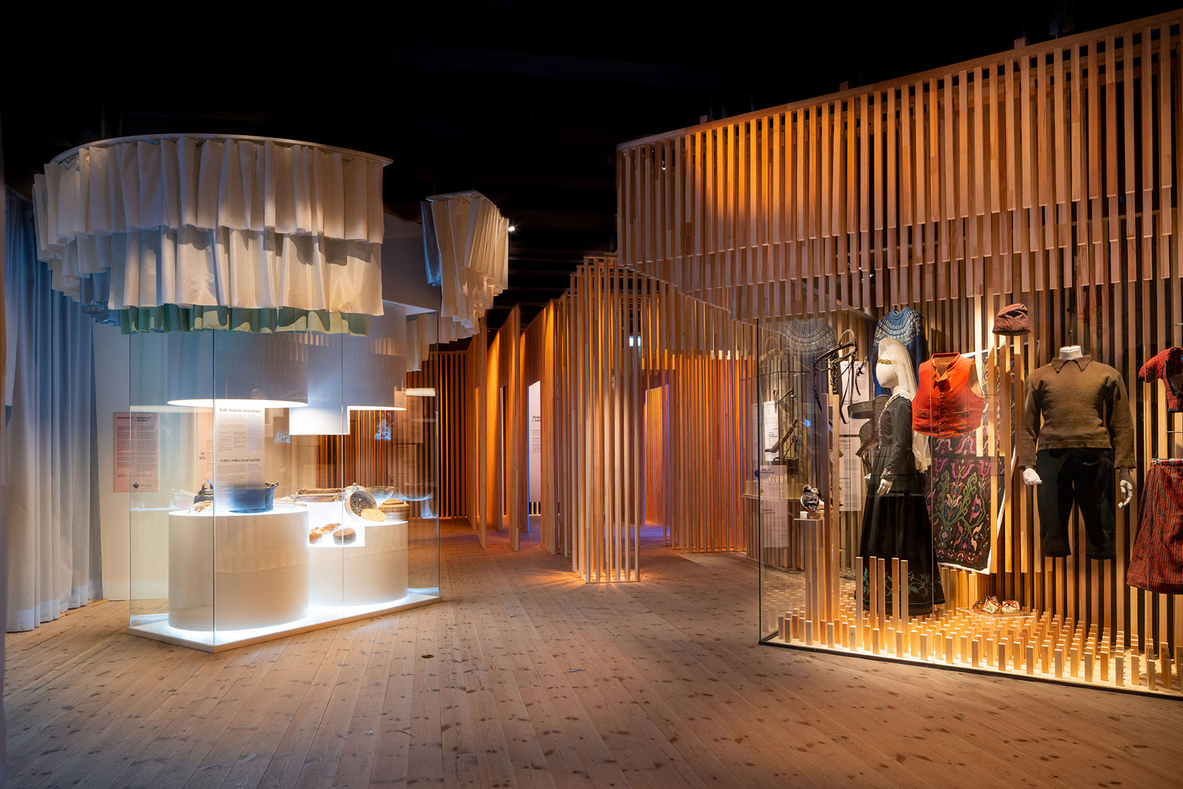 MUSEEA design large-scale immersive exhibition at Nordic Museum - 谷德设计网