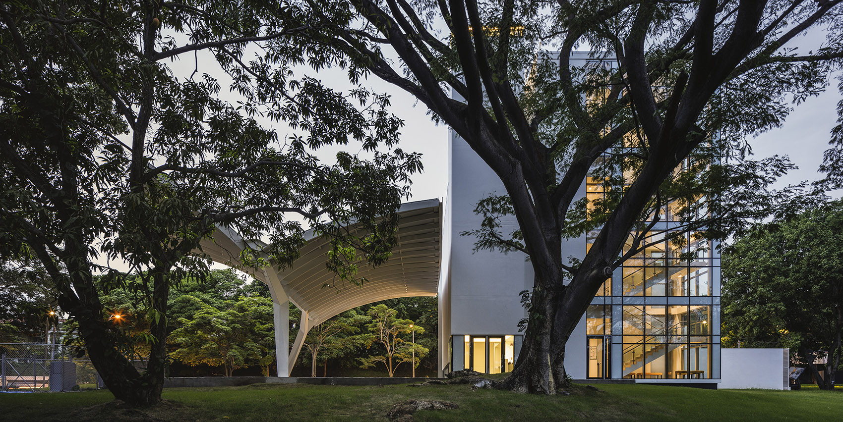 Museum of Freedom and Human Rights by Mallol Arquitectos - 谷德设计网