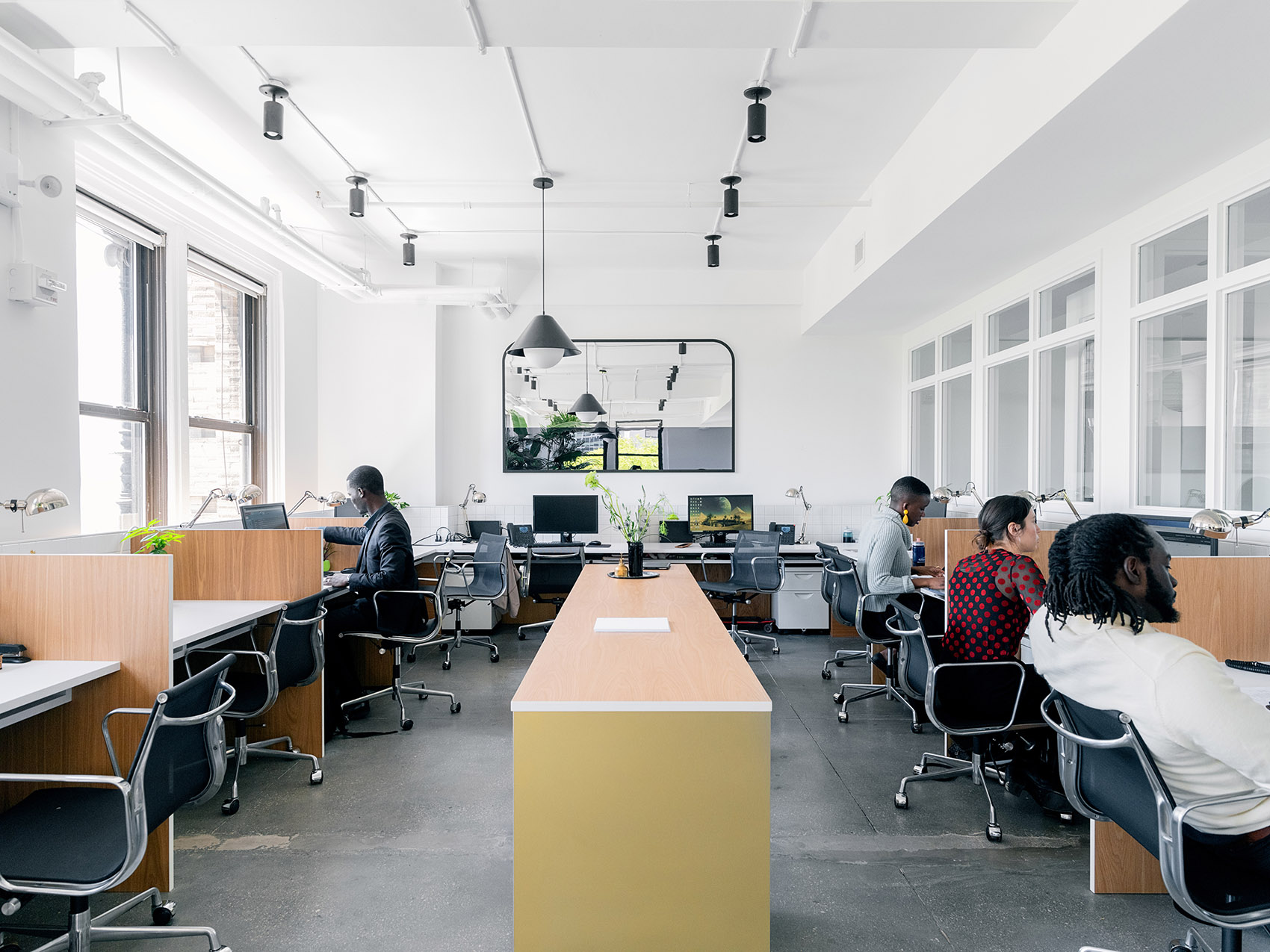 Exalt Youth NYC Office and Training Center by CIVILIVN - 谷德设计网