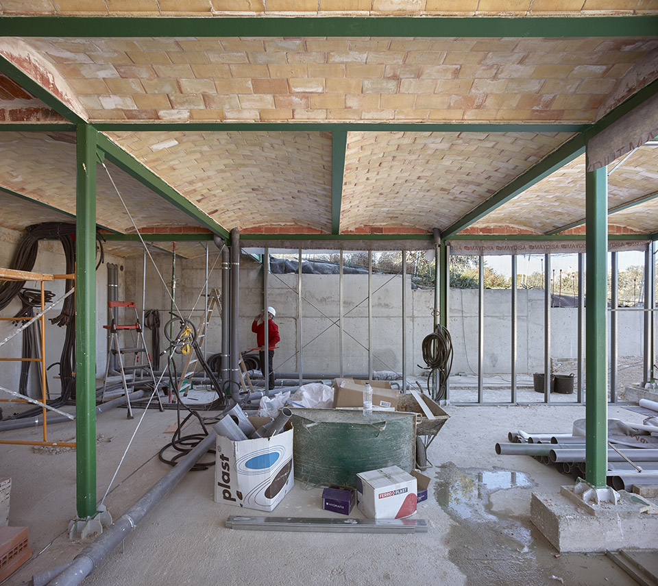 Brick Vault House by Space Popular - 谷德设计网