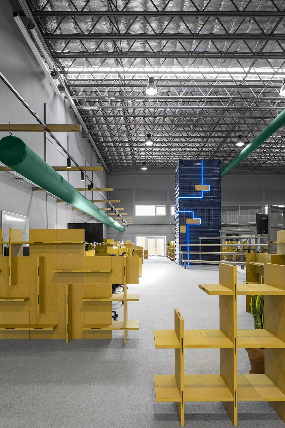 Spectris Innovation Centre by studium - 谷德设计网