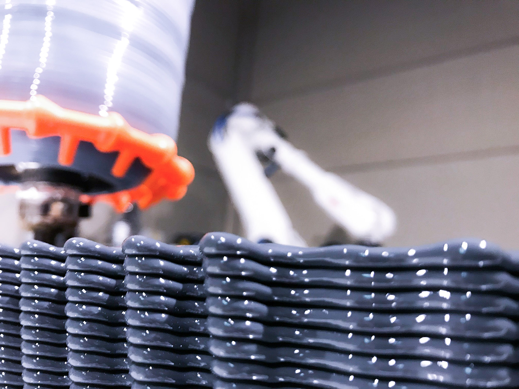 Nagami Design 3D prints protective masks to help fighting COVID-19 - 谷德设计网