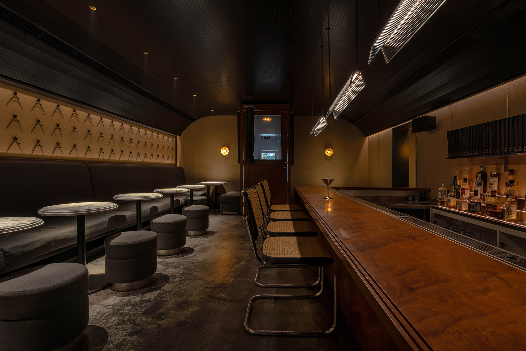 Bar π, China by iZ Design Studio - 谷德设计网