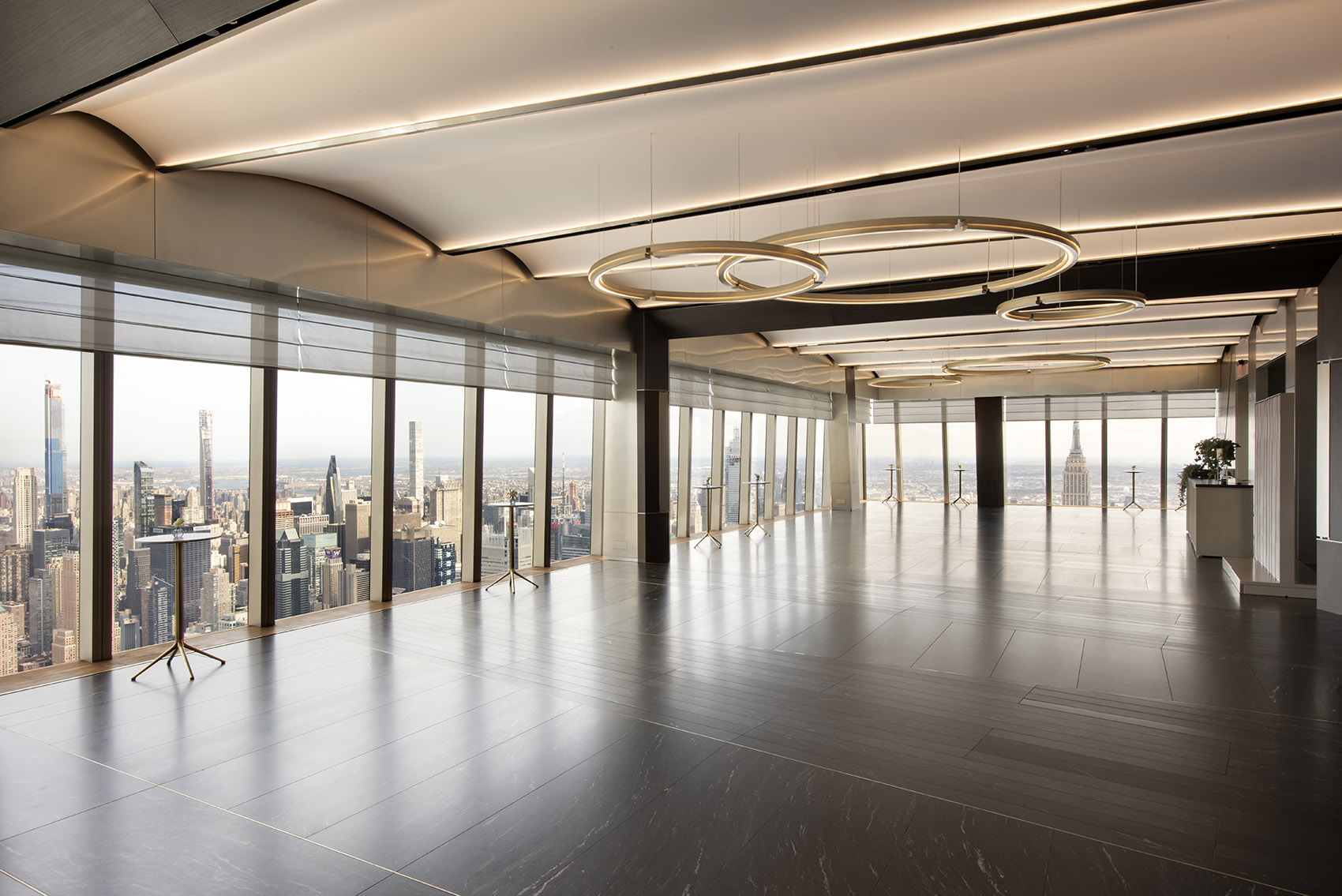 Peak Restaurant by Rockwell Group - 谷德设计网