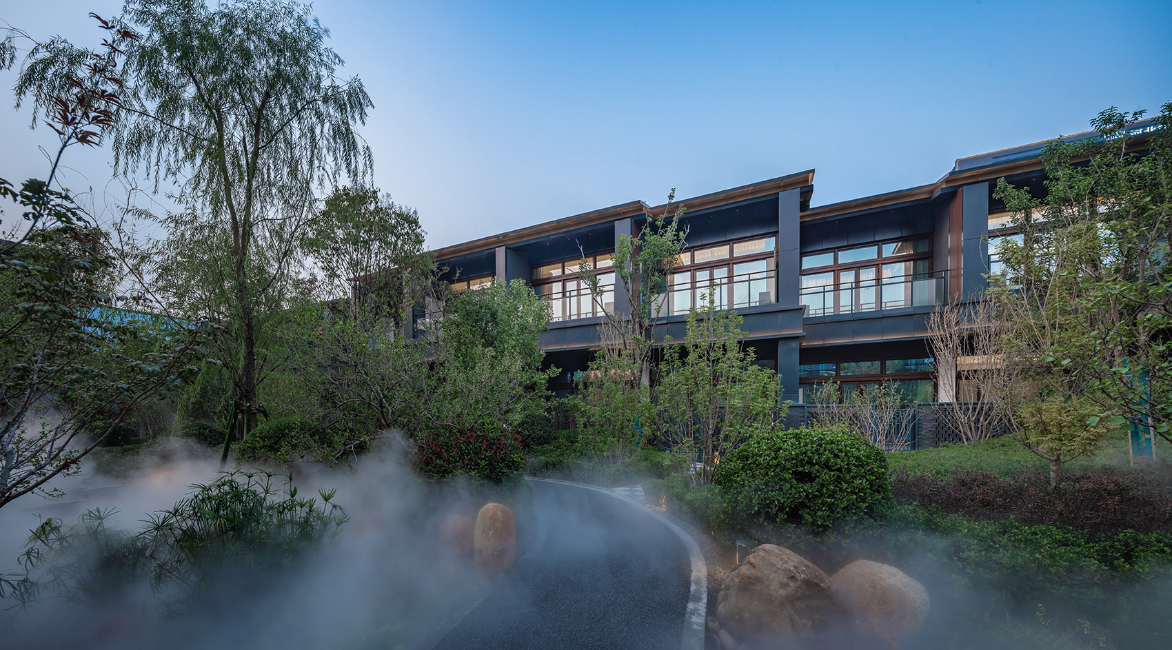 Hebei Grand Hotel, Anyue, China by LWK + PARTNERS - 谷德设计网