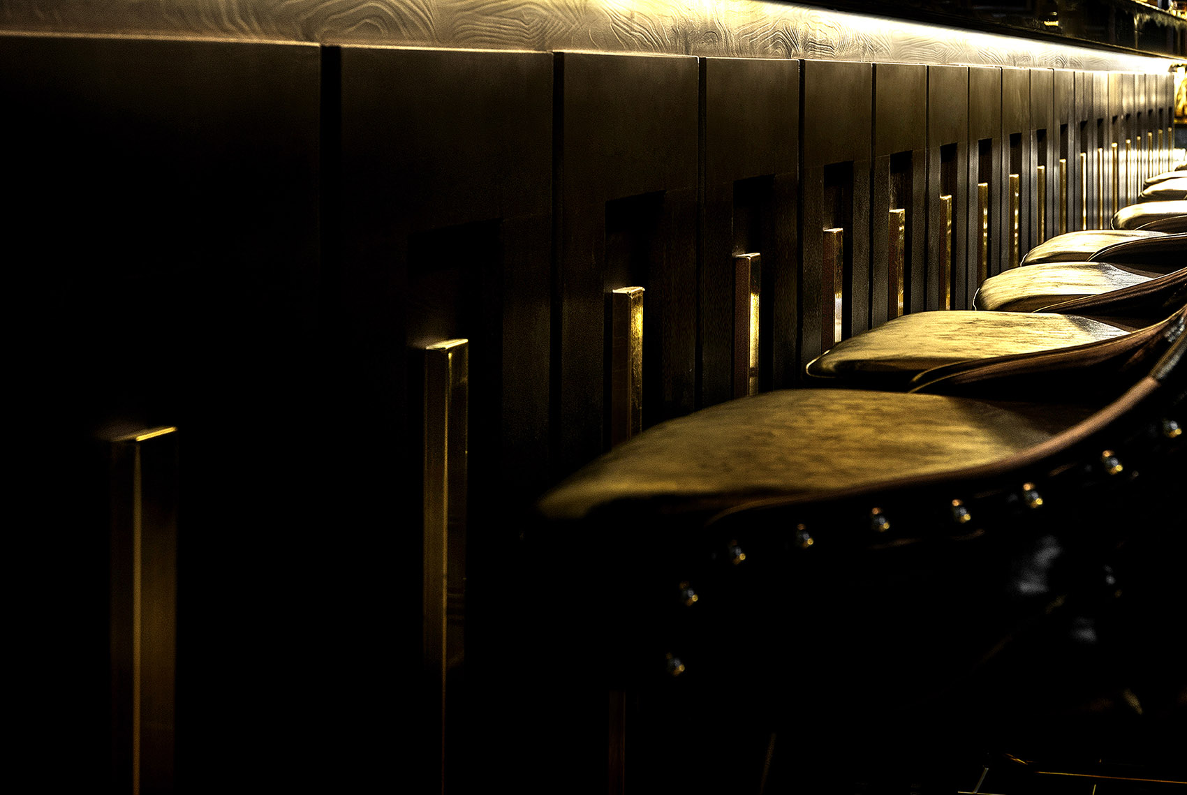 Guiyang LOLLIPOP Whisky Bar Design, China by DDID - 谷德设计网