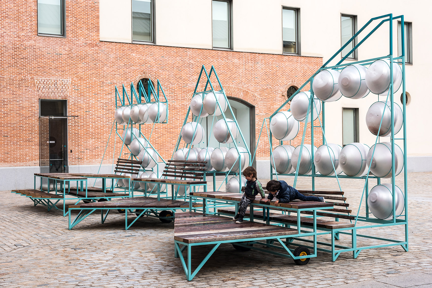 F.U.A. by David Cárdenas + EEEstudio + Juanito Jones + Maria Mallo ...