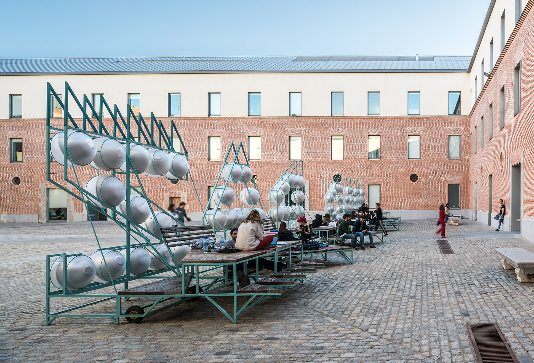 F.U.A. by David Cárdenas + EEEstudio + Juanito Jones + Maria Mallo ...