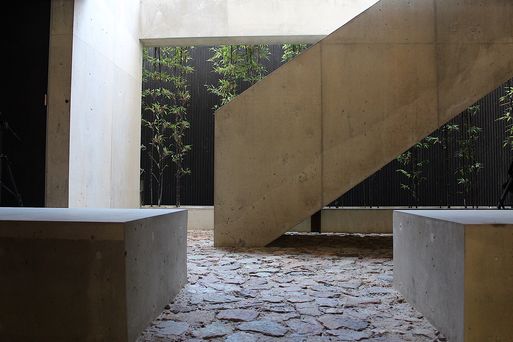 Shironishi House by Tomoaki Uno Architects - 谷德设计网