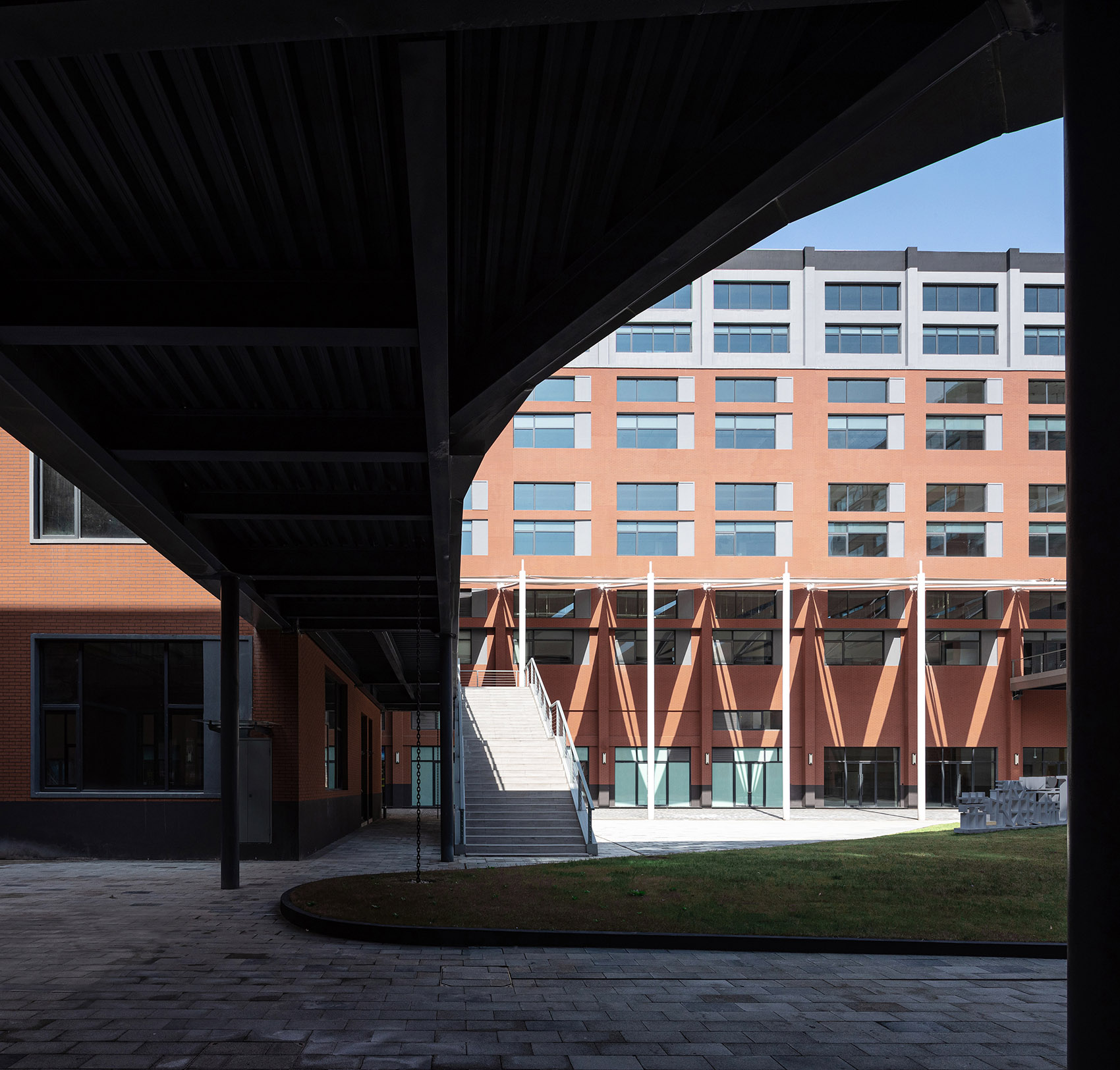 Shanghai NIU ZONE, China by SUNYAT ARCHITECTURE - 谷德设计网