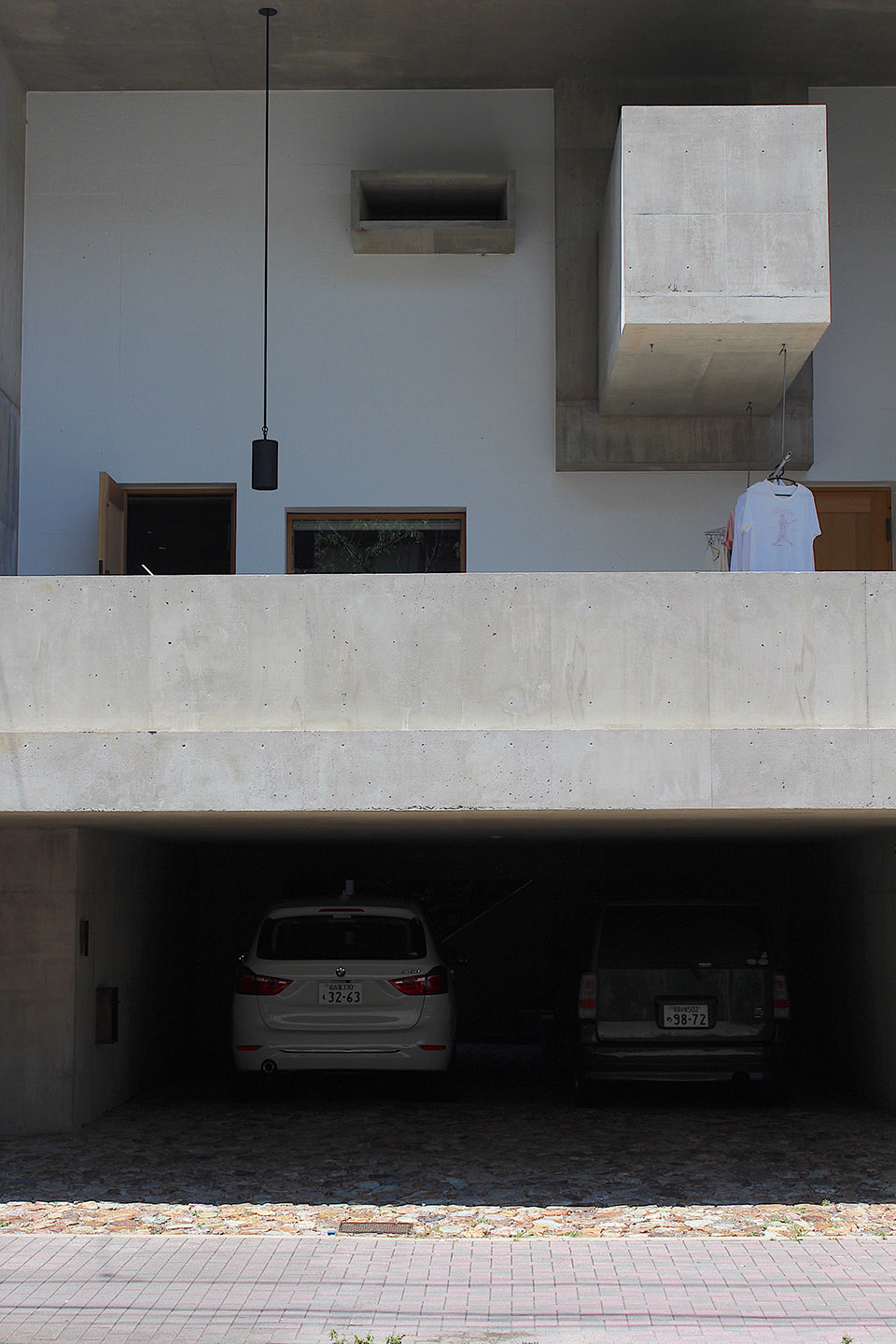 Shironishi House by Tomoaki Uno Architects - 谷德设计网