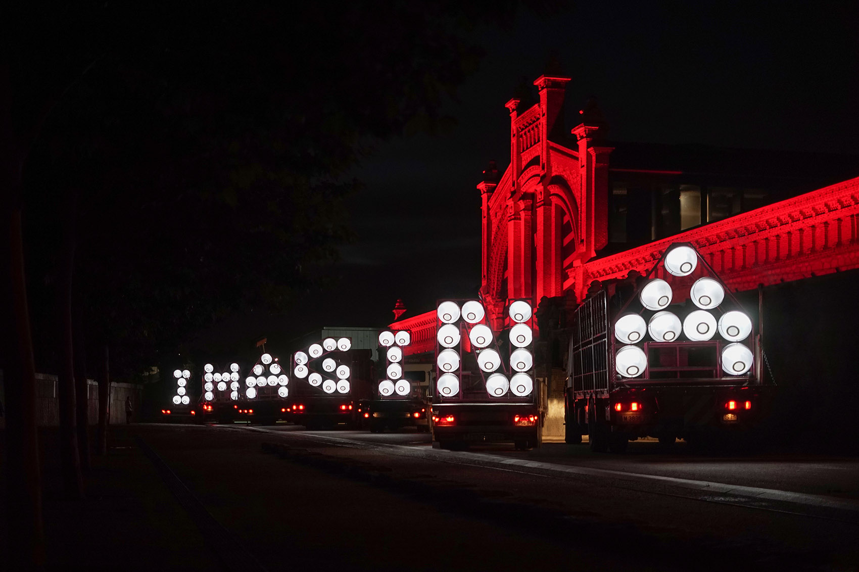 F.U.A. by David Cárdenas + EEEstudio + Juanito Jones + Maria Mallo ...