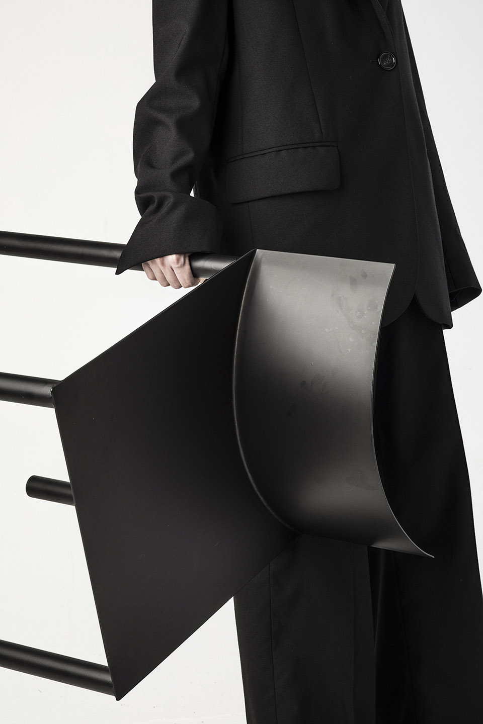 Gap Chair by 0321 studio - 谷德设计网