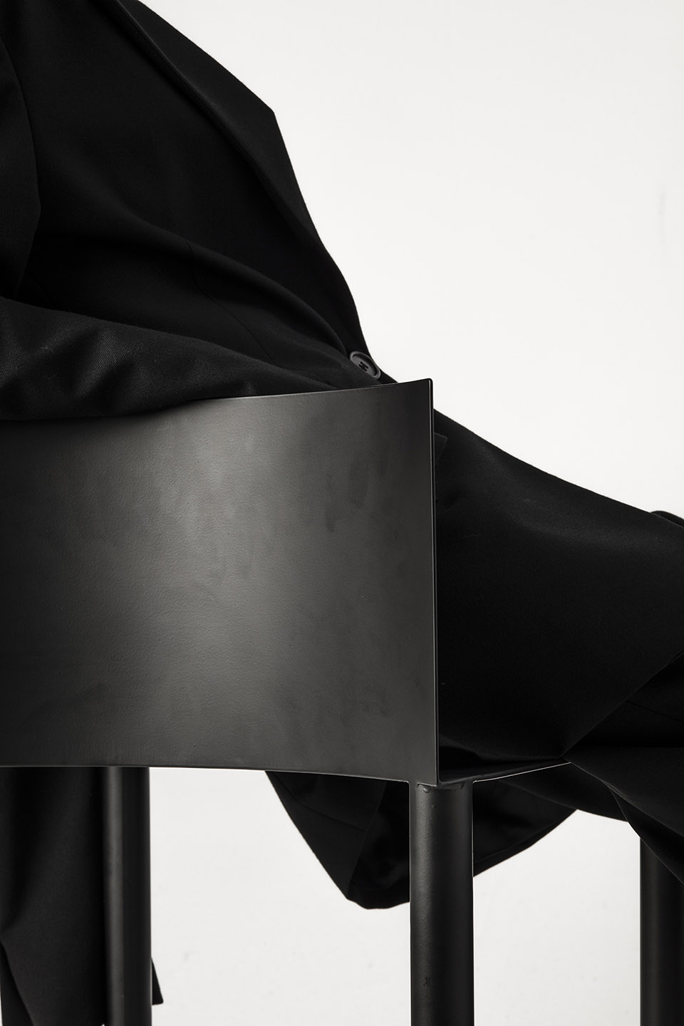 Gap Chair by 0321 studio - 谷德设计网