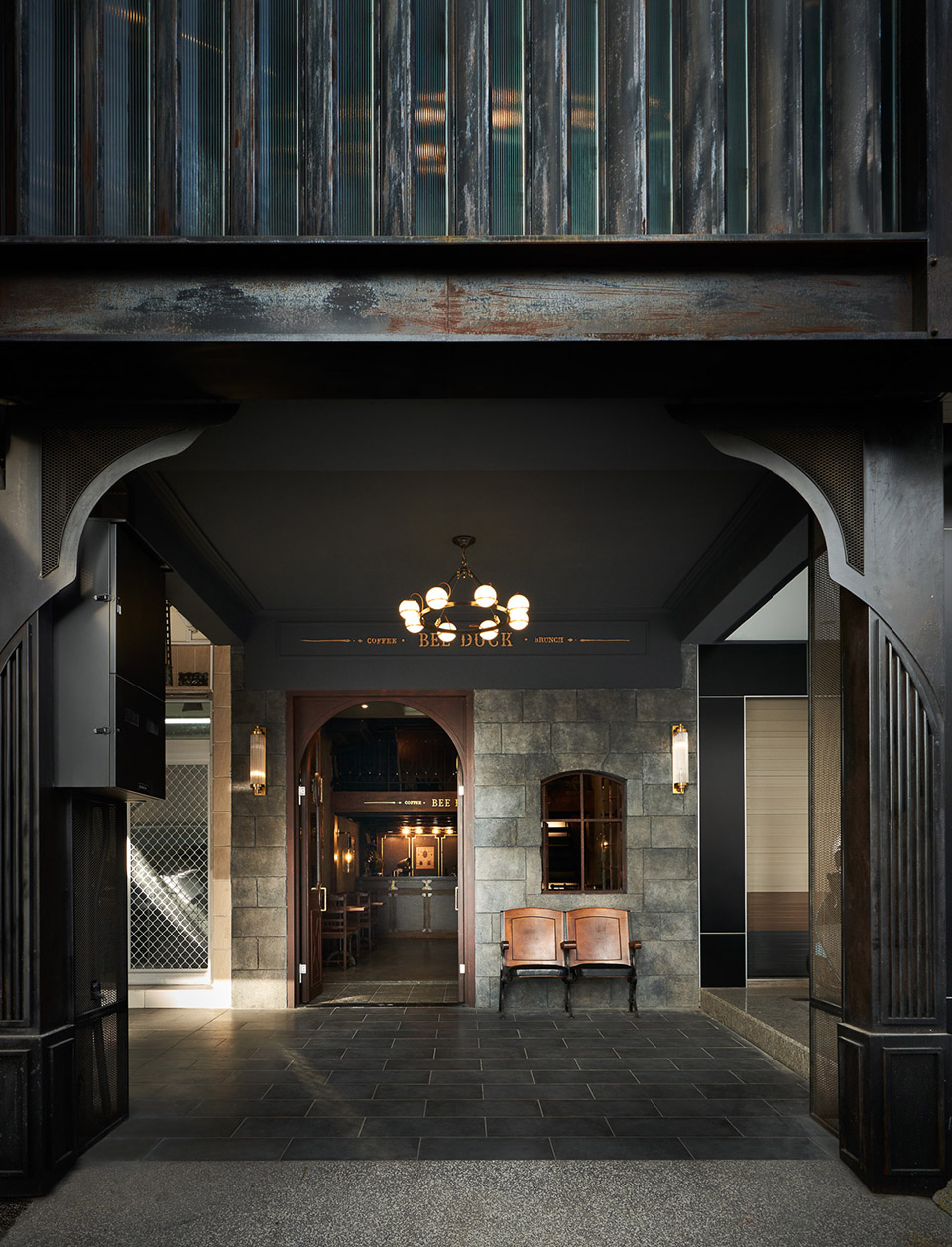 BEE DUCK restaurant by HAO Design - 谷德设计网