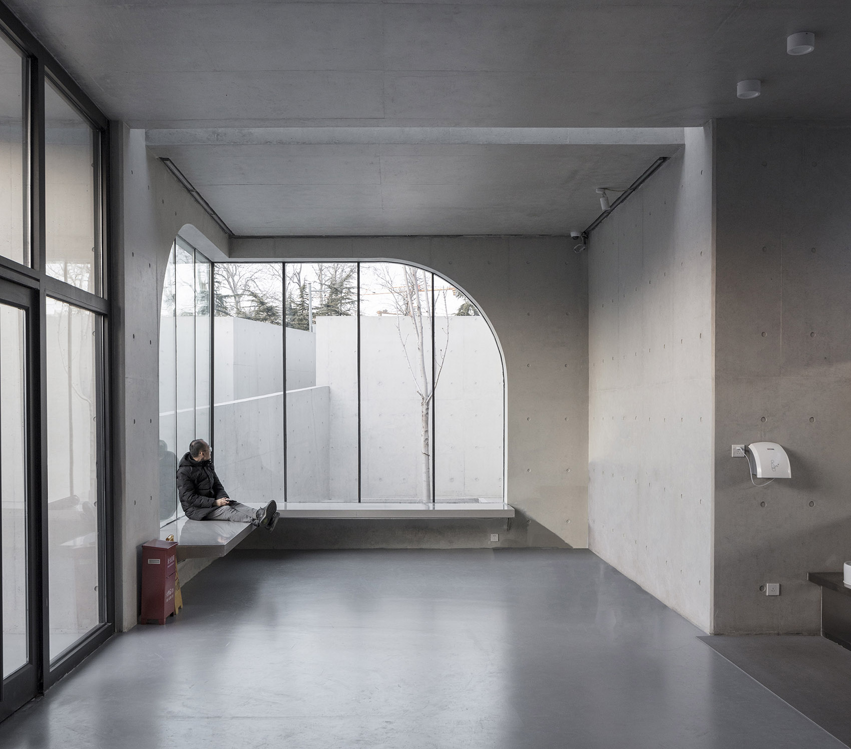 Public toilet in Beijing International Sculpture Park by Rushi ...