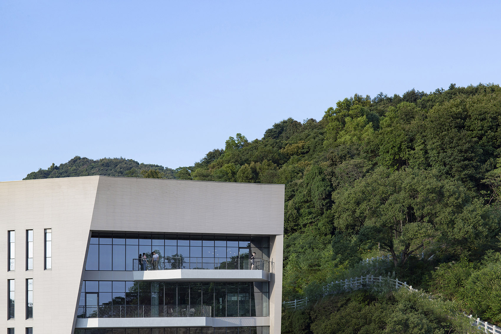NetEase Guangzhou Headquarters, China by Atelier Y - 谷德设计网
