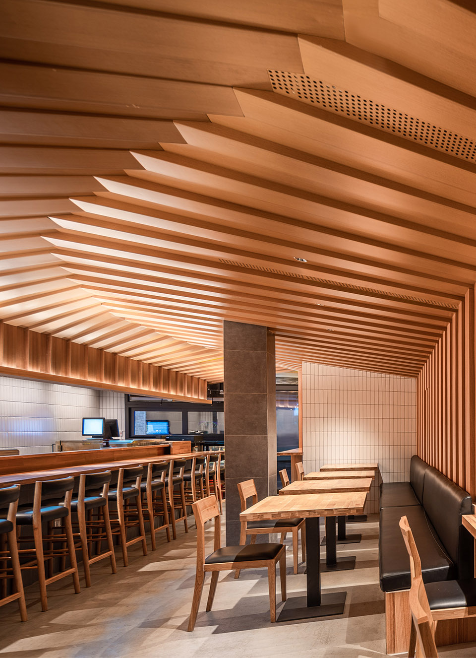 Matsuko Fast Food, Hangzhou by Tsutsumi and Associates - 谷德设计网